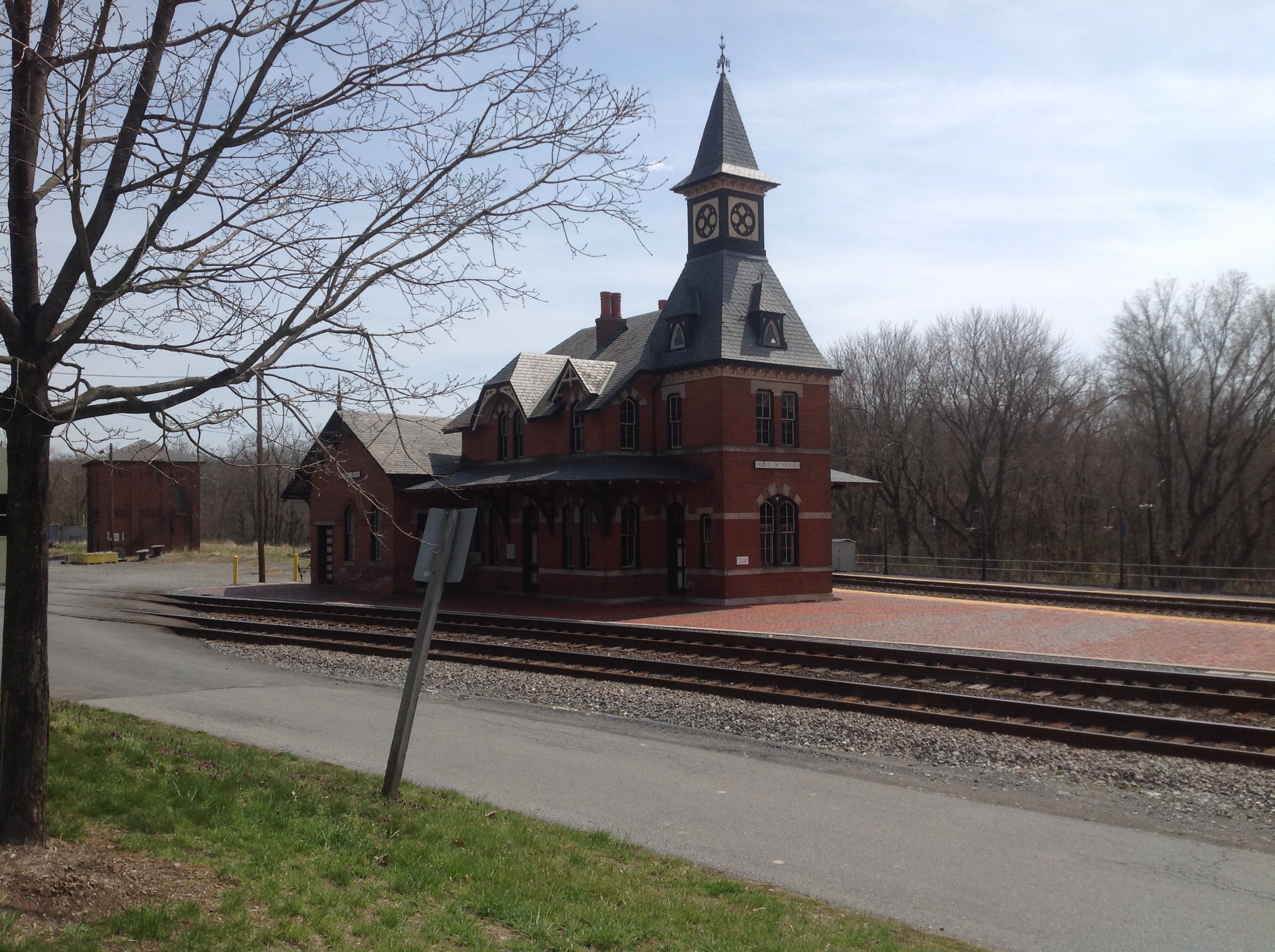 Building the Point of Rocks Station Resin Structure Kit – B&O Modeling