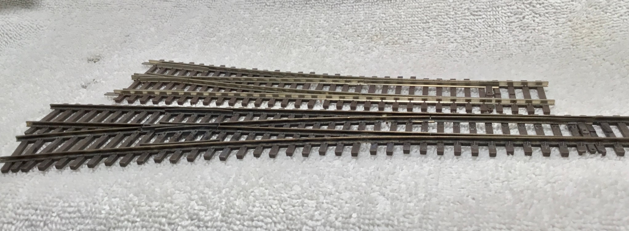 Weathering Turnouts to Match Pre-Weathered Track. – B&O Modeling
